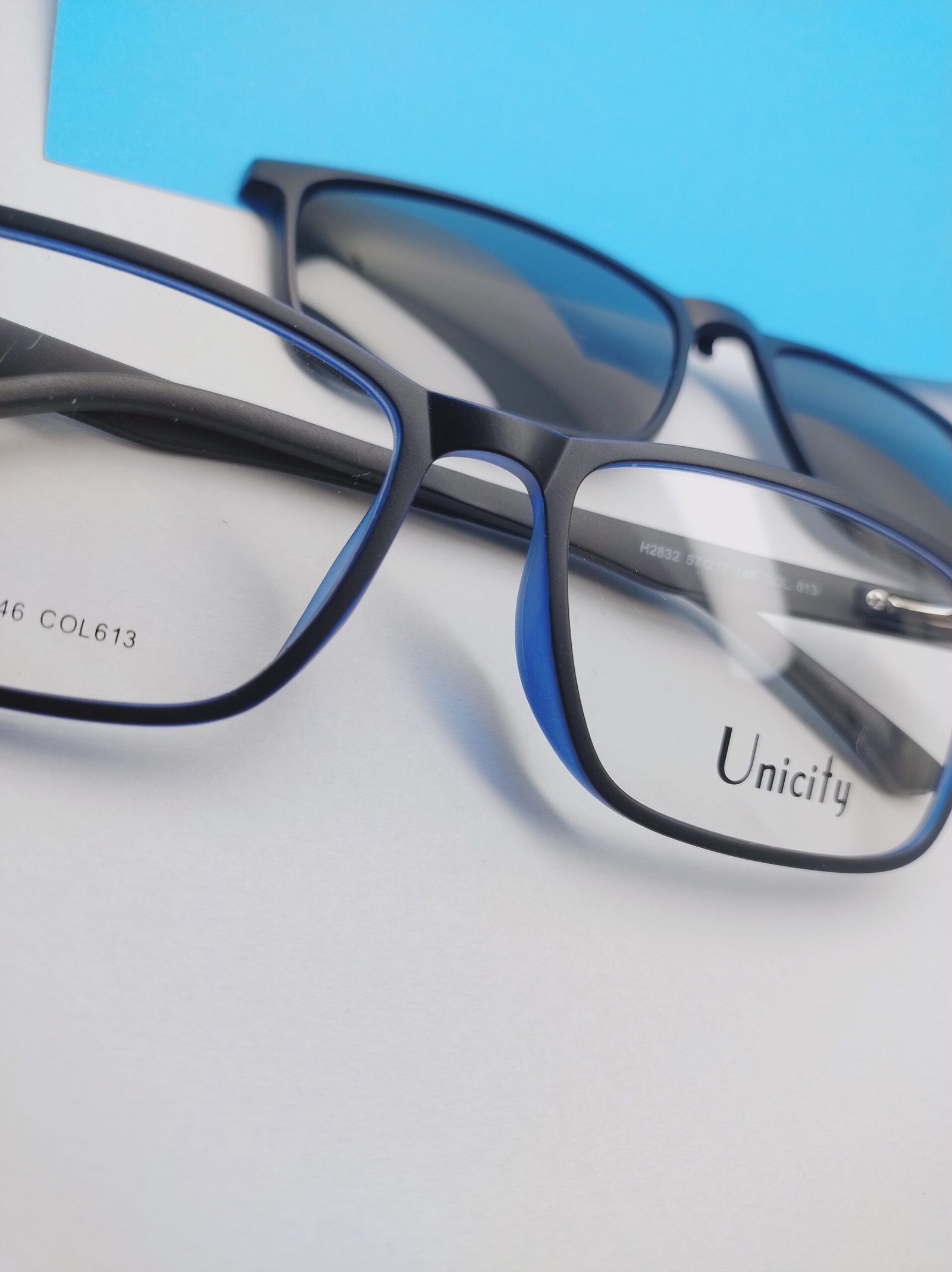 CLIP ON UNICITY H2832 – Efecto Óptica